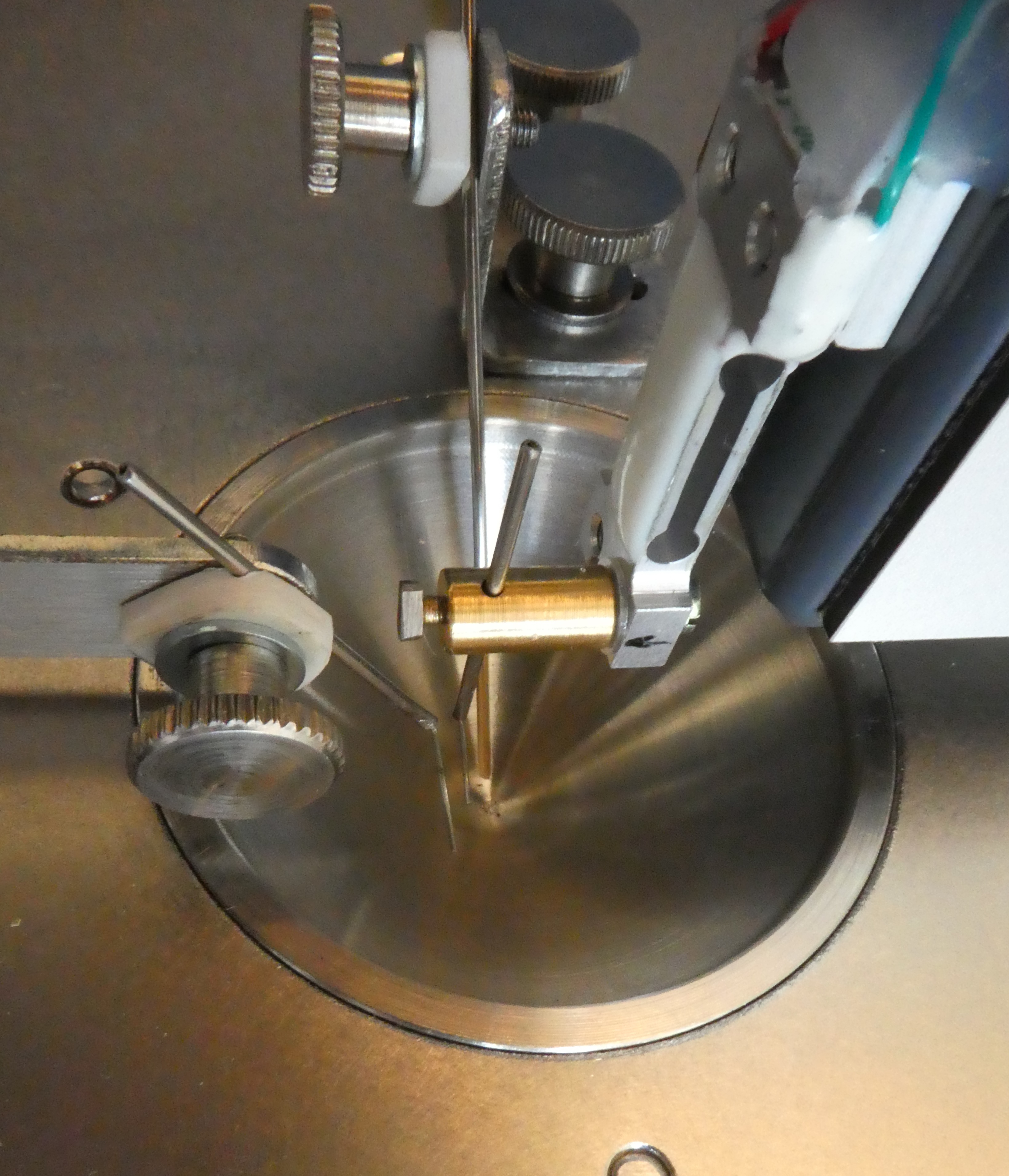 Small Vessel Myograph